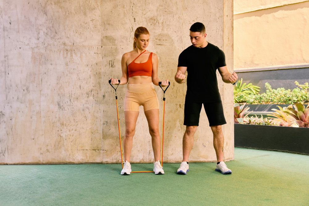 Handsker gennem tiden: Symbolik, status og stiludtryk